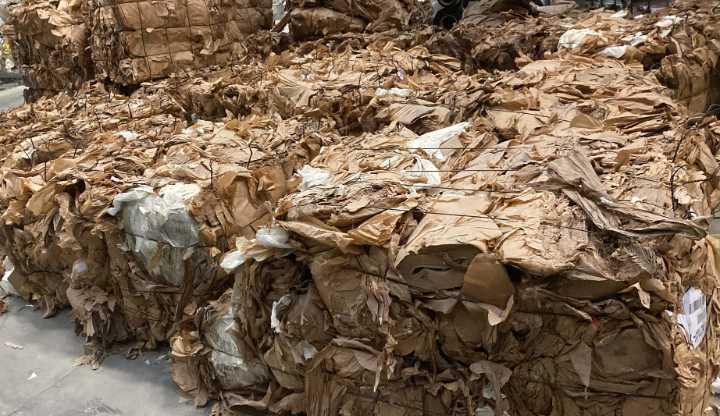 Steel Mill Kraft Waste Paper by Sterling Paper & Pulp Inc. in Fort Lee